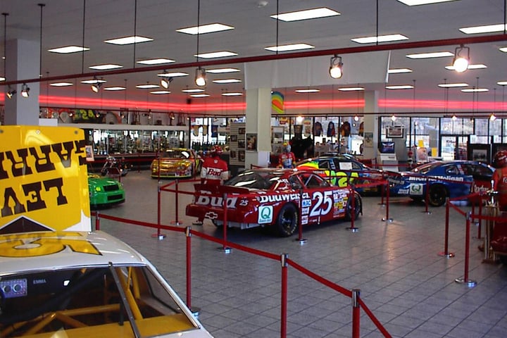 Hendrick Motorsports | Metrolina Builders